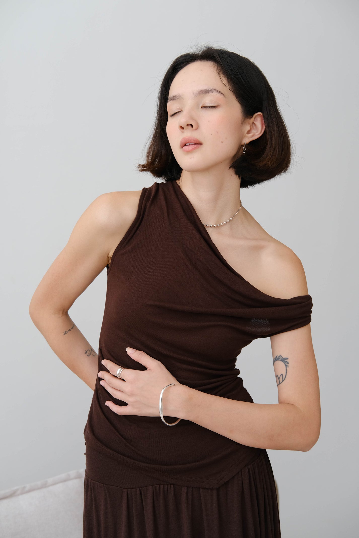 French Slant Neck Twist Top In Coffee – S A O U