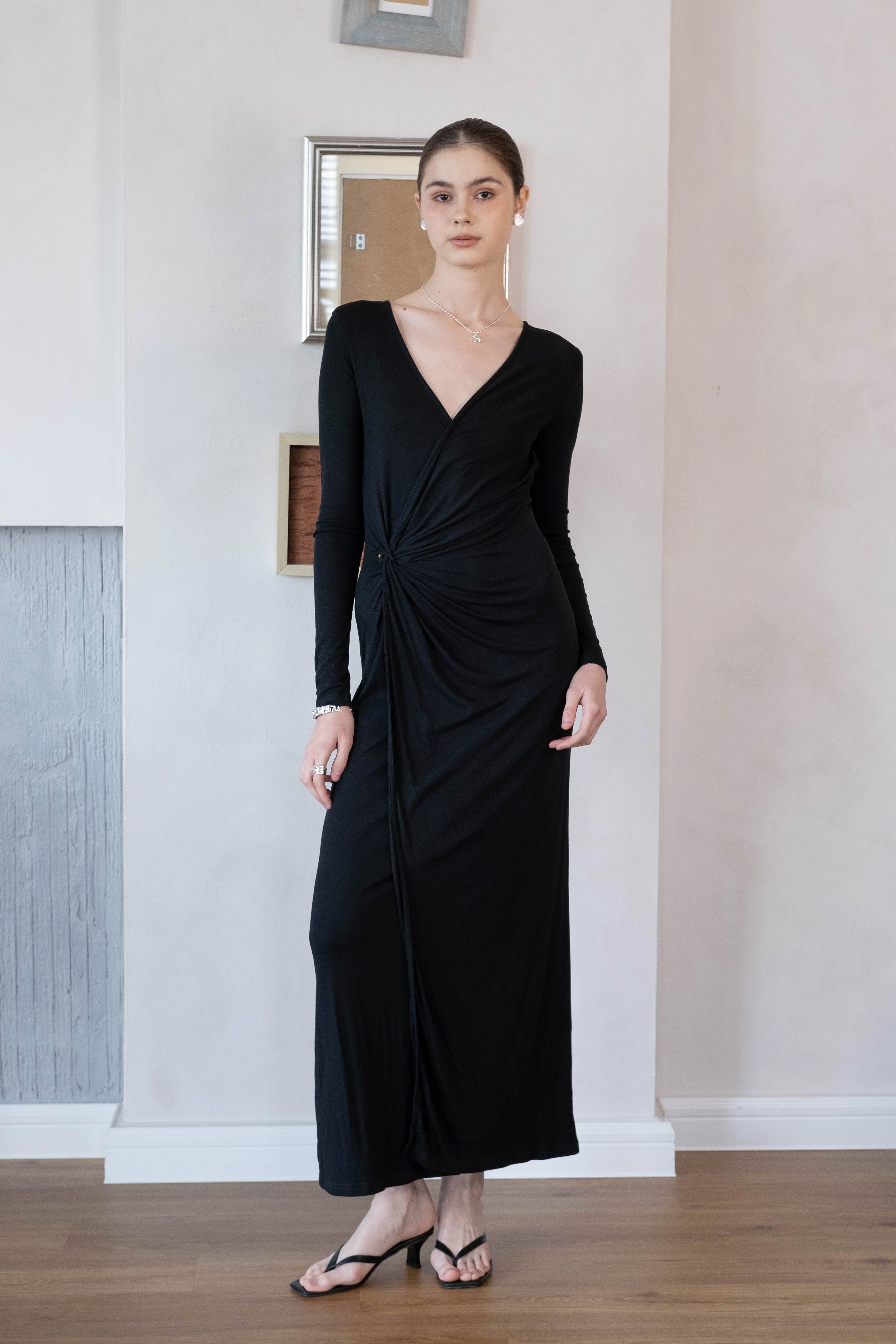 Eternal Grace V-Neck Dress – S A O U
